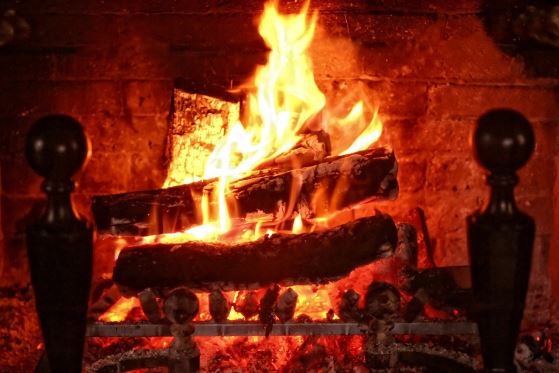 22 Fireplace Andirons You Must See Before Deciding + Reviews